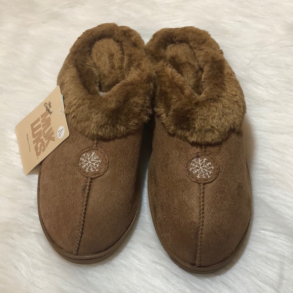 Muk Luks | Shoes | The Original Muk Luks Slippers | Poshmark